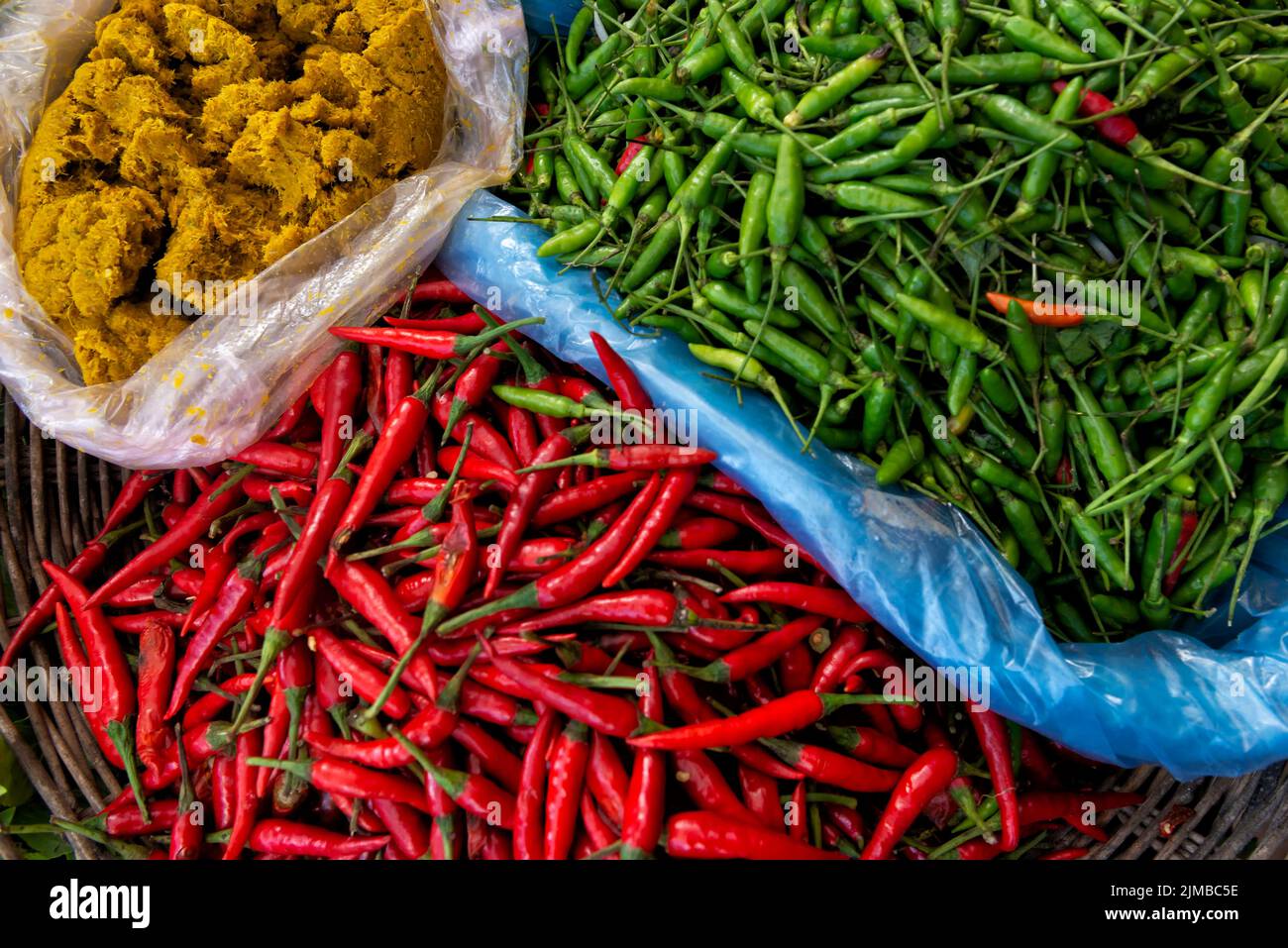 Red pepper paste Banque de photographies et d’images à haute résolution ...