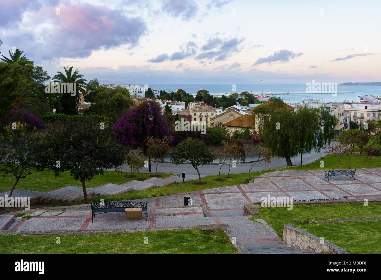 Tangier morocco skyline Banque de photographies et d’images à haute ...