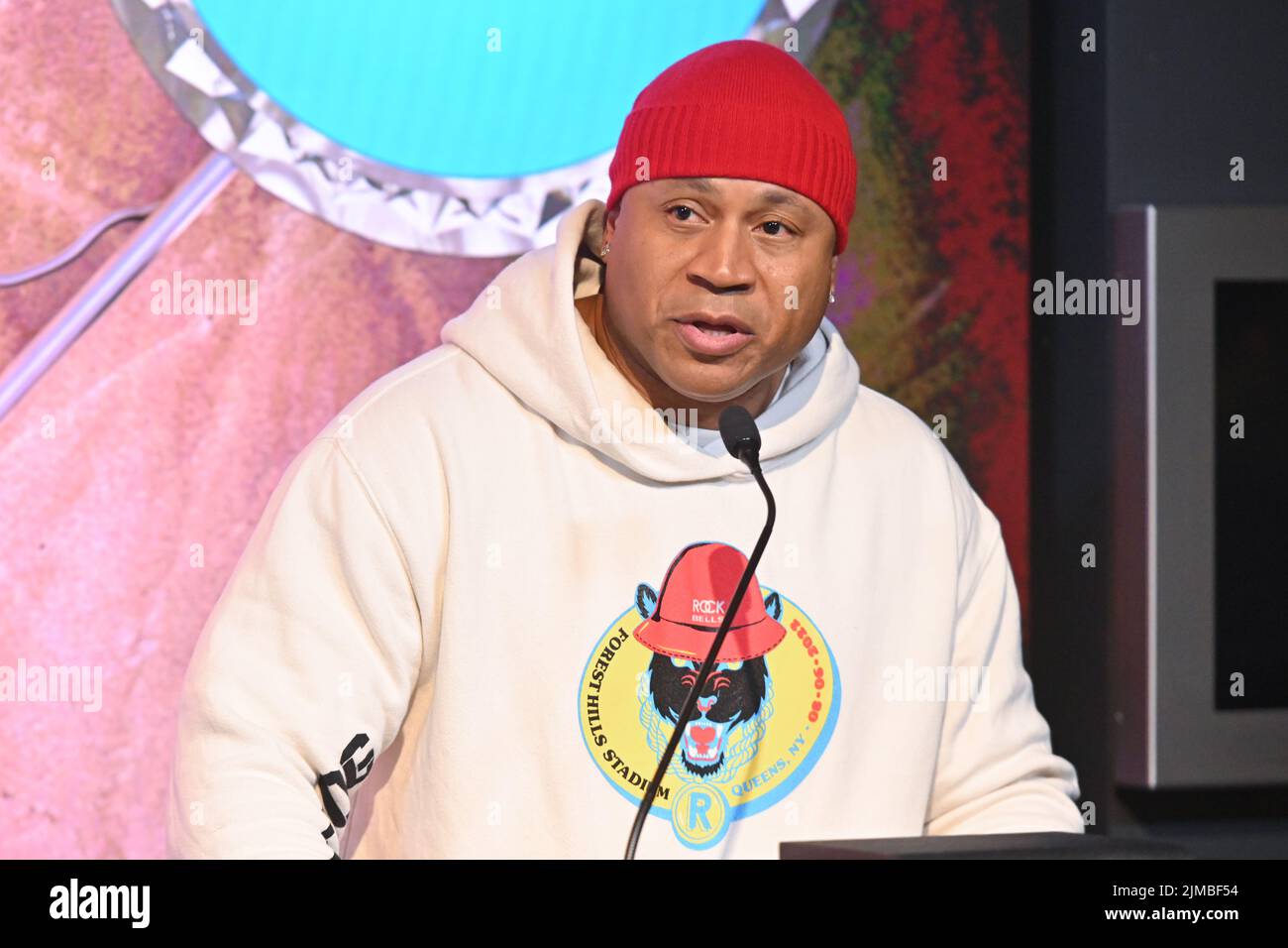 LL Cool J allume l'Empire State Building pour célébrer le festival Rock ...