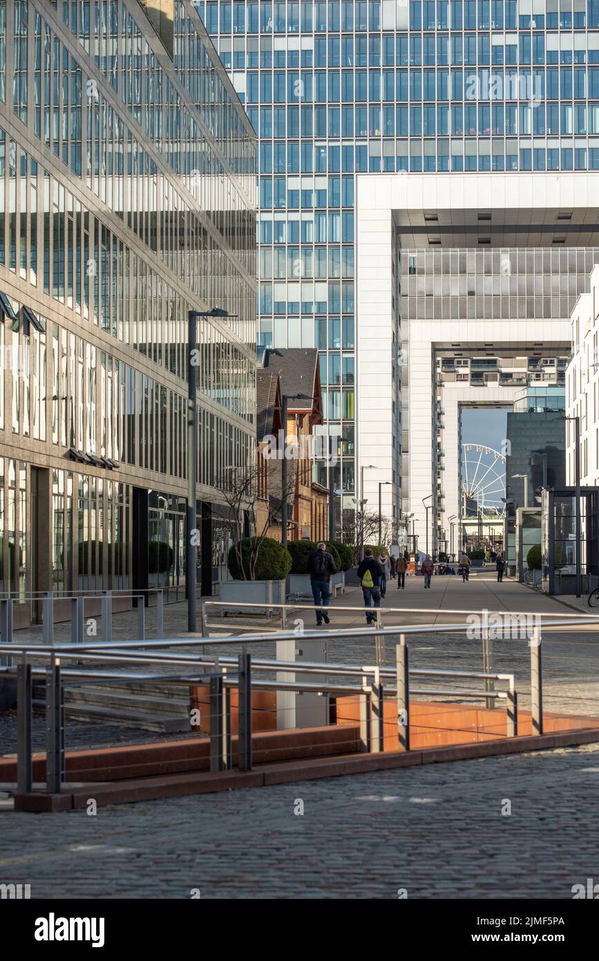 Crane houses Banque de photographies et d’images à haute résolution - Alamy
