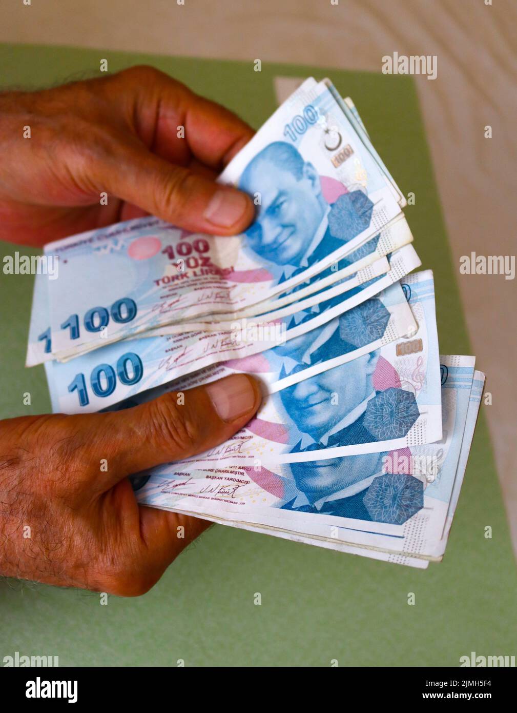 Lire turque Banque de photographies et d’images à haute résolution - Alamy