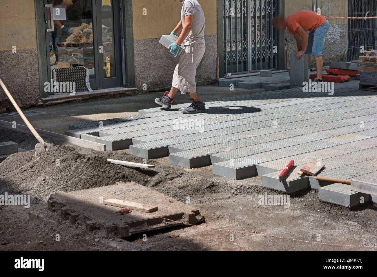 Pose de sol Banque de photographies et d’images à haute résolution - Alamy