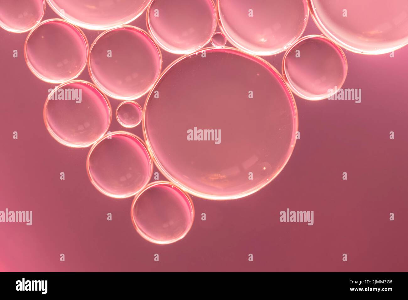 Bulles roses Banque de photographies et d’images à haute résolution - Alamy