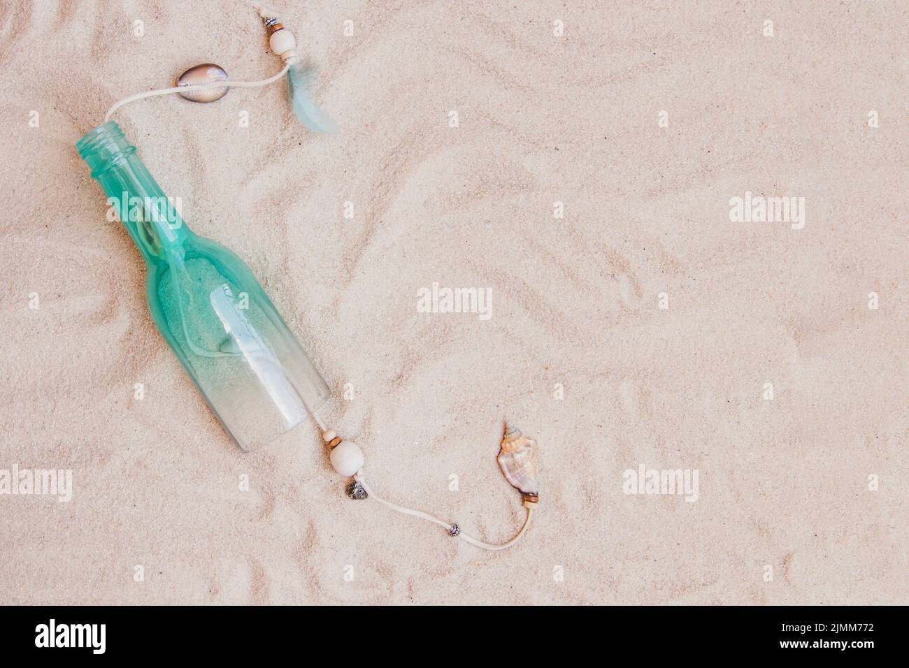 Sand bottle Banque de photographies et d’images à haute résolution - Alamy