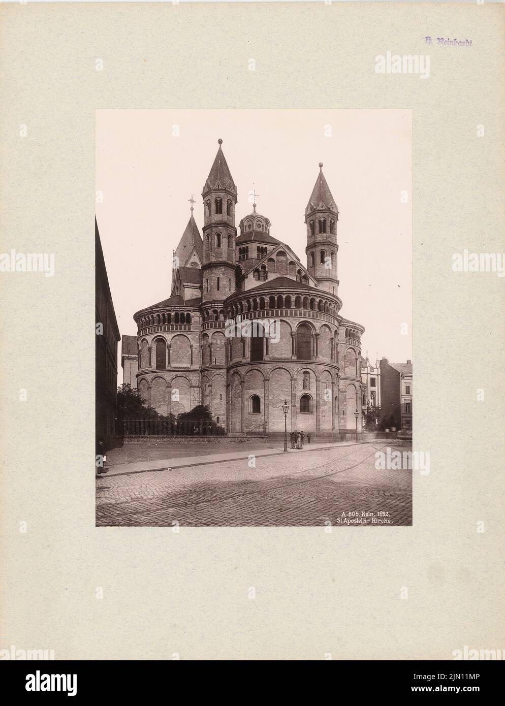 Nn st aposteln Banque de photographies et d’images à haute résolution ...