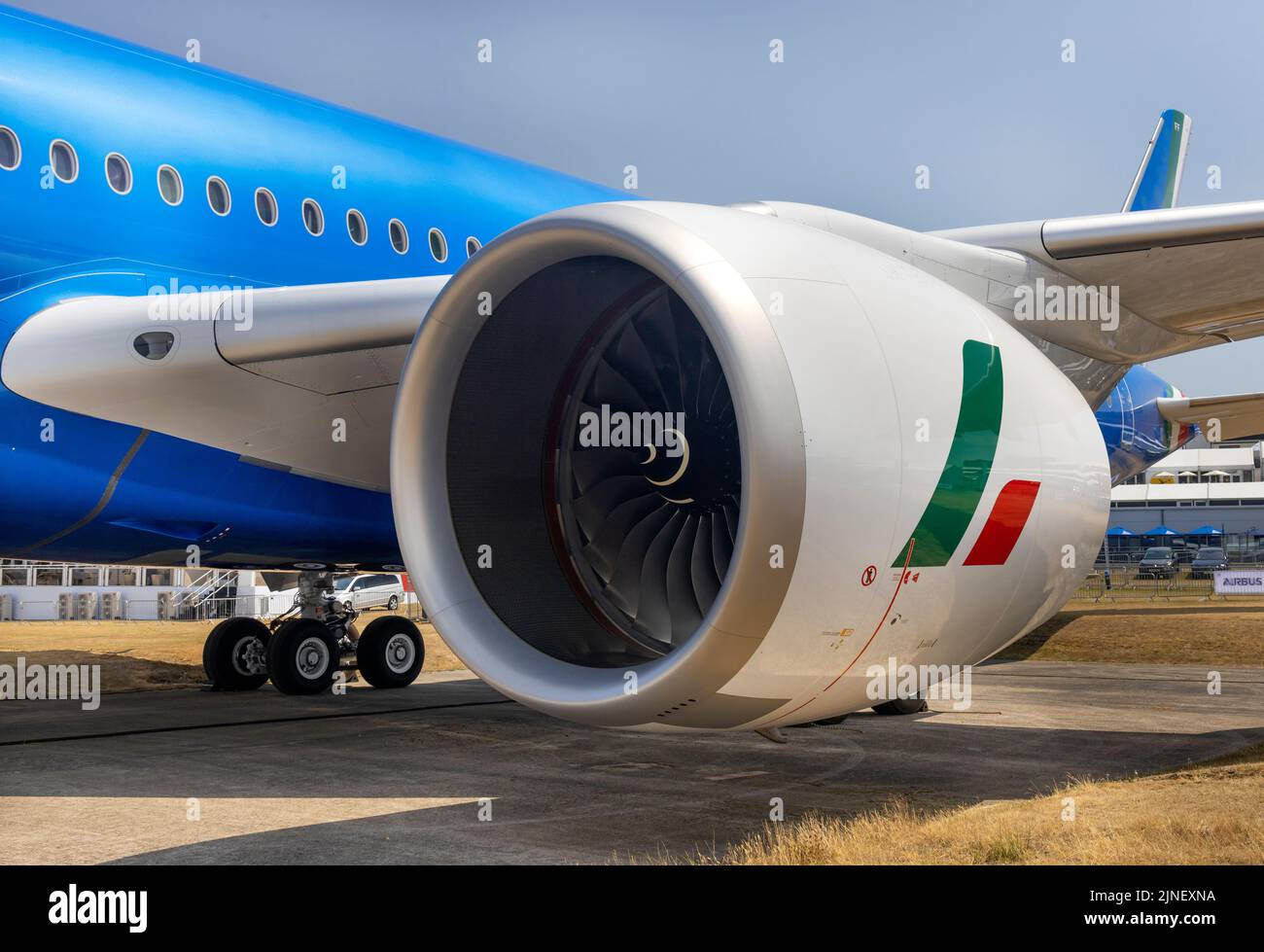 Trent xwb engine Banque de photographies et d’images à haute résolution ...