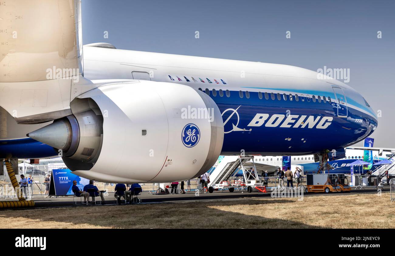 Boeing 777 x Banque de photographies et d’images à haute résolution - Alamy