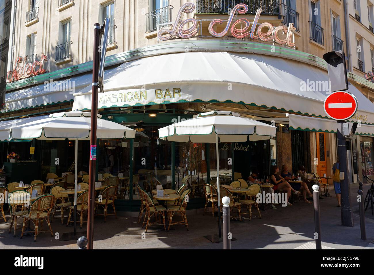 Cafe le select Banque de photographies et d’images à haute résolution ...