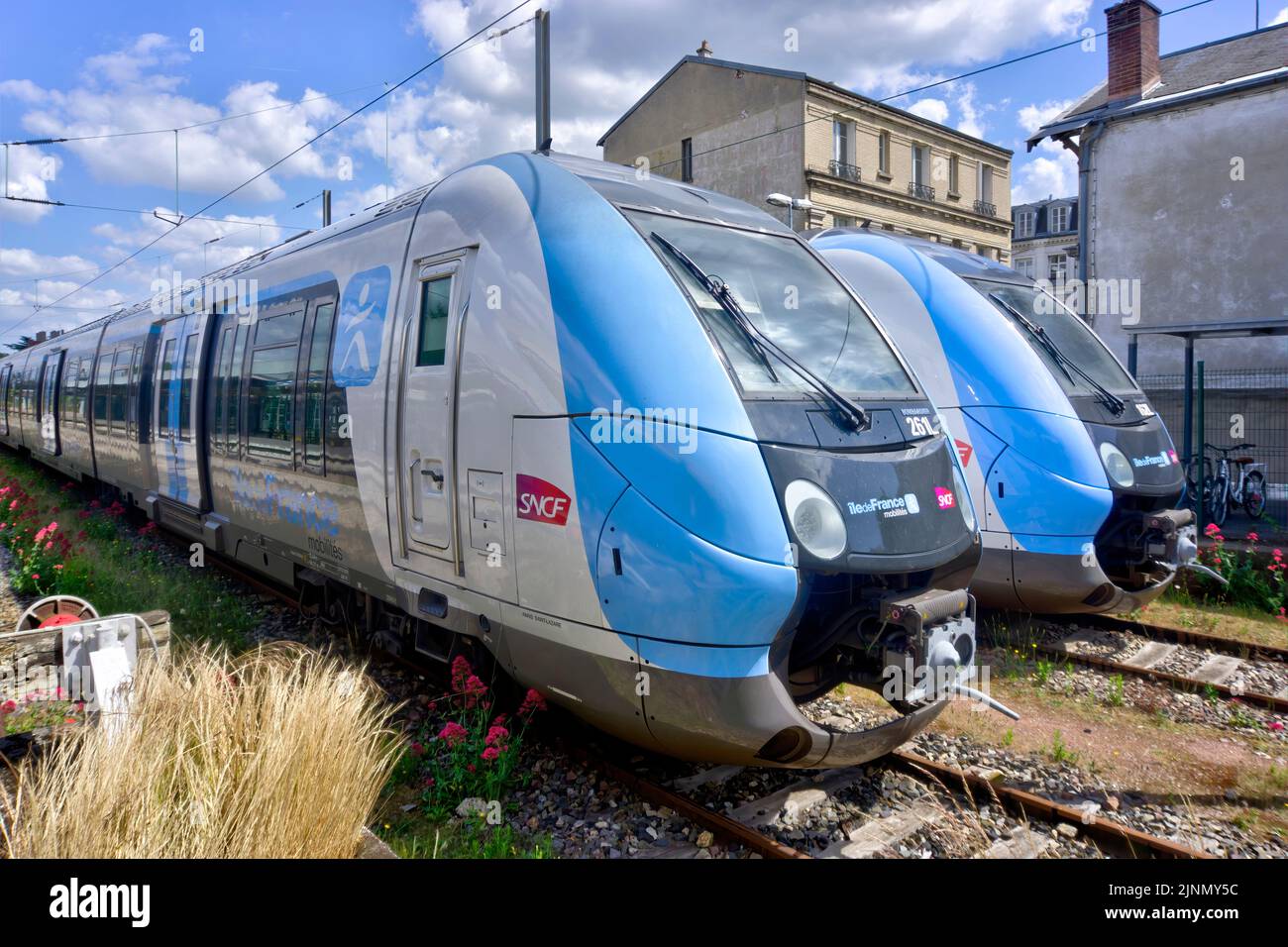 Sncf trains Banque de photographies et d’images à haute résolution - Alamy