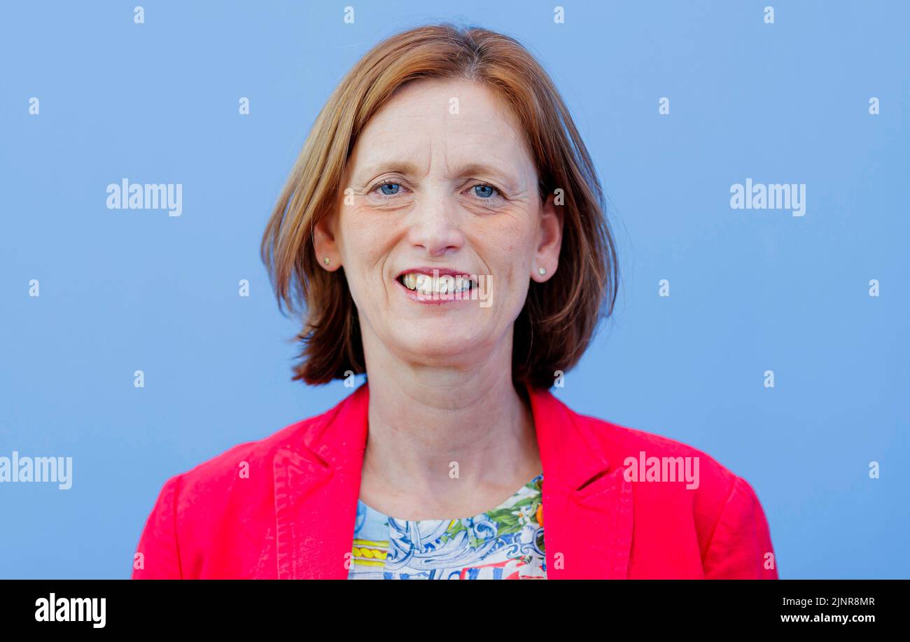 Karin Prien, Président de la Conférence des ministres de l'éducation et ... Karin Prien, Président de la Conférence des ministres de l'éducation et ...