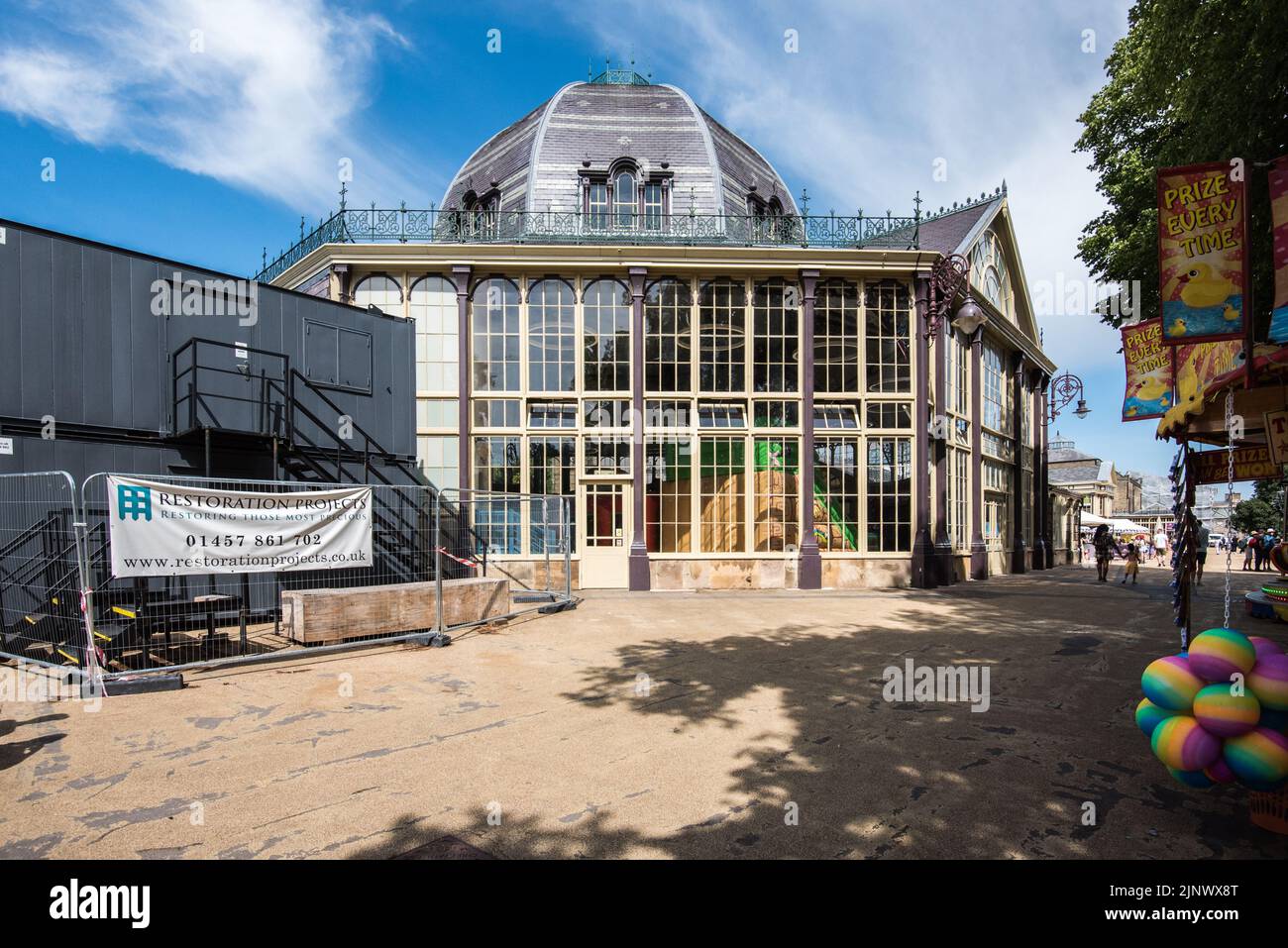 Les jardins du pavillon st johns road buxton Banque de photographies et ...