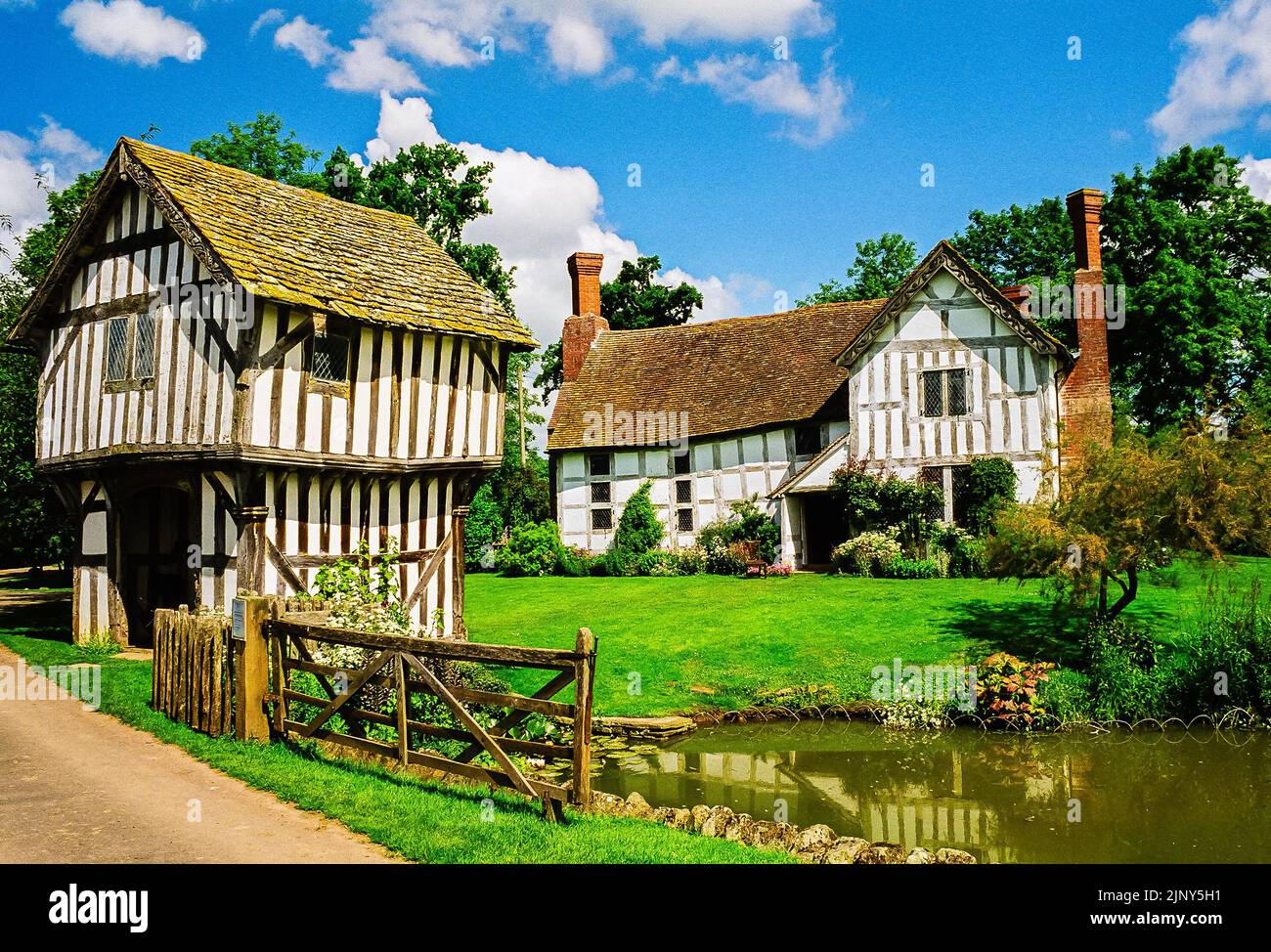 Lower brockhampton hall Banque de photographies et d’images à haute ...