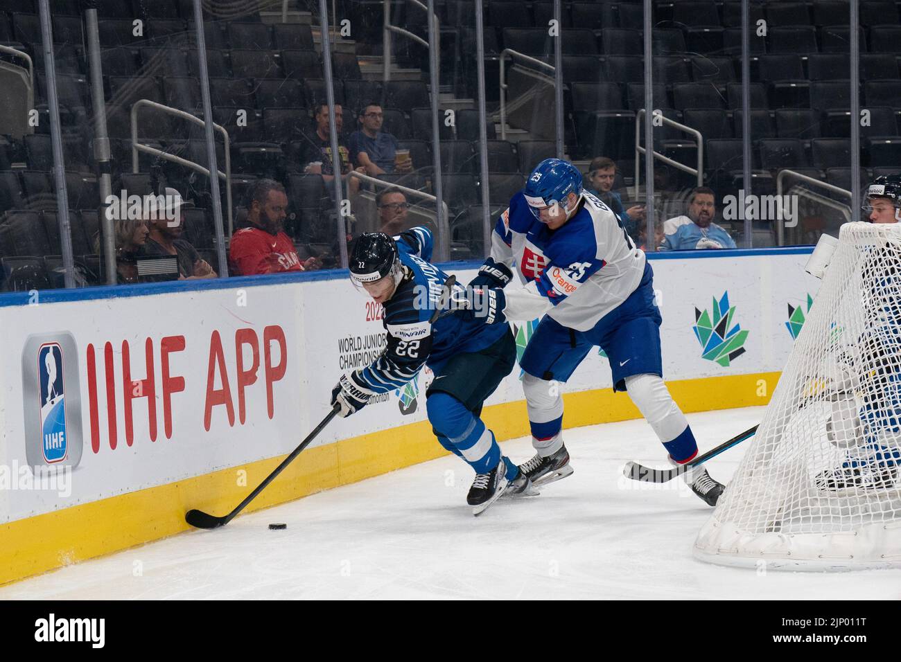 Edmonton, Alberta, Canada. 14th août 2022. RONI HIRVONEN (22) de ...