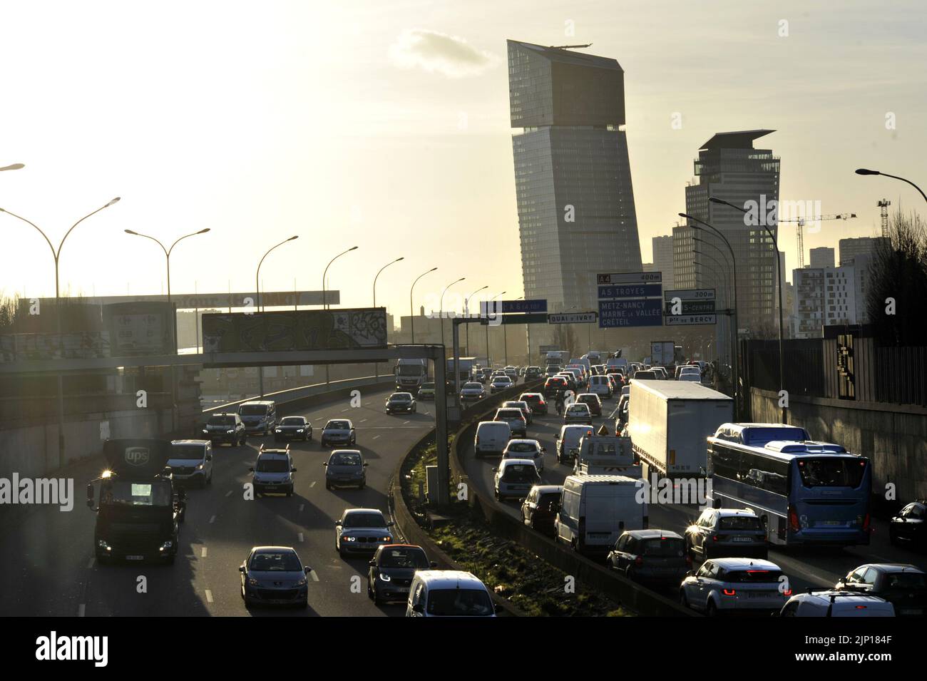 Périphérique paris Banque de photographies et d’images à haute ...