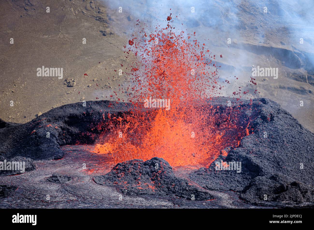 Éruption du volcan Meradalir, péninsule de Reykjanes, Islande, août ...