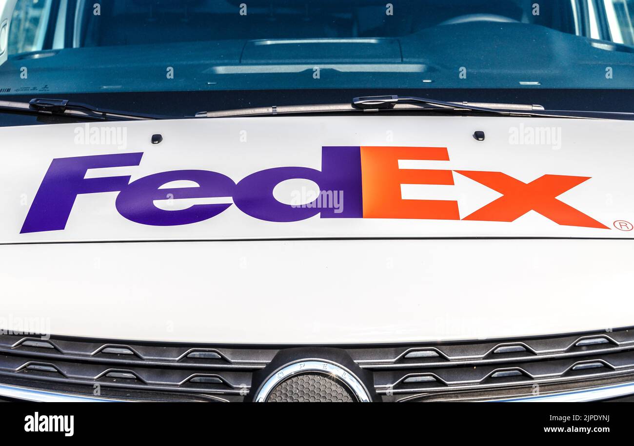Fedex corporation logo Banque de photographies et d’images à haute résolution - Alamy