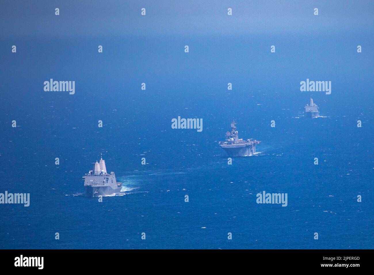 Océan Pacifique. 11th août 2022. Le navire de quai de transport ...