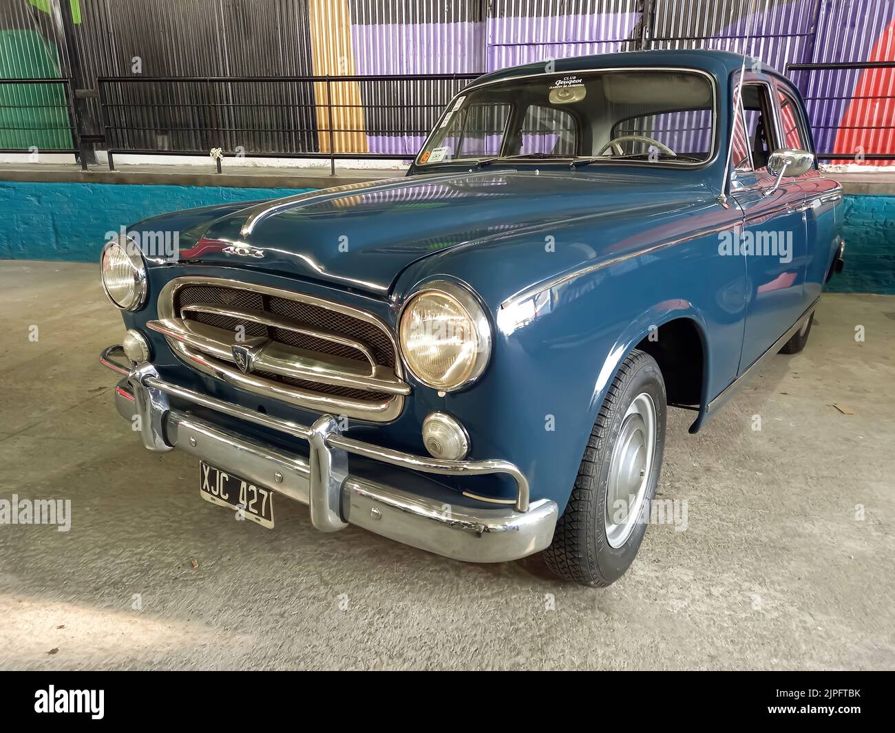 Avellaneda, Argentine - 7 mai 2022 : berline Peugeot 403, ancienne ...