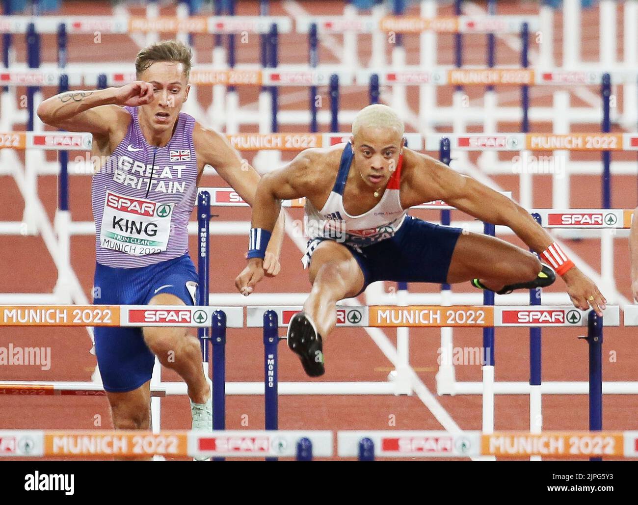 Sasha Zhoya de France pendant les épreuves d'athlétisme, semi-finale ...