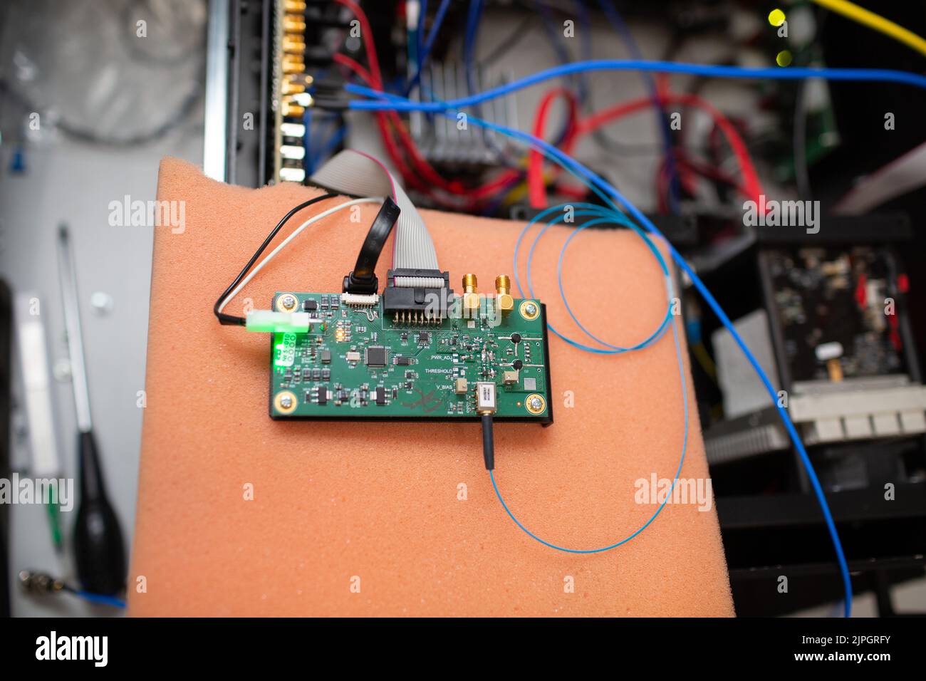 Carte électronique de cryptographie à fibre optique pour encodeur de décodeur de photons unique ...