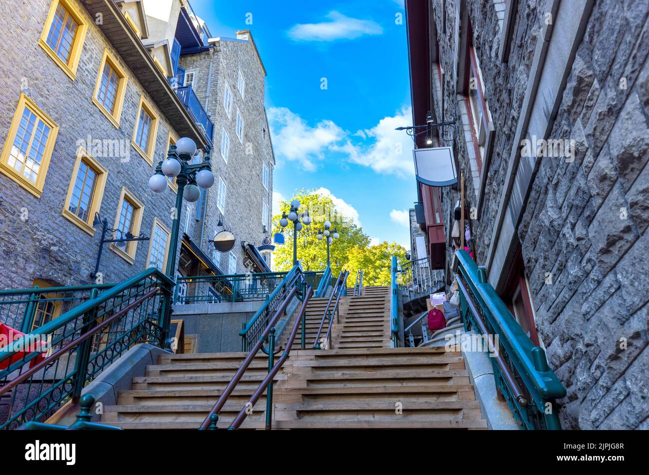 Canada, les attractions touristiques du Vieux-Québec, la basse-ville de ...