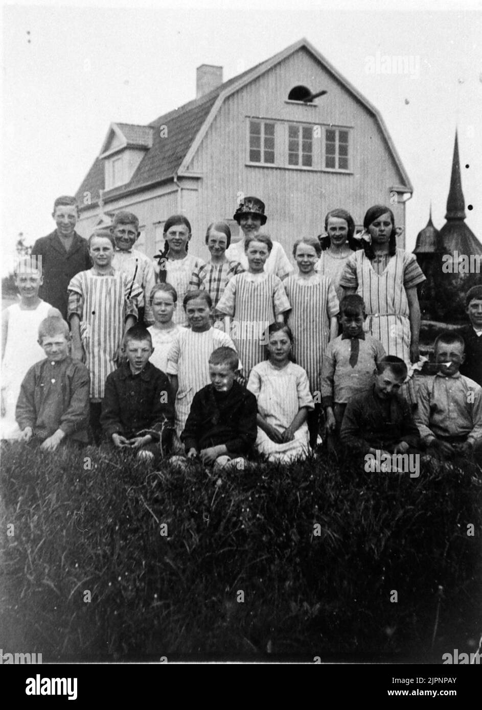 La classe scolaire de Skörstorp 3-6 1926,1: Une rangée assise de gauche ...