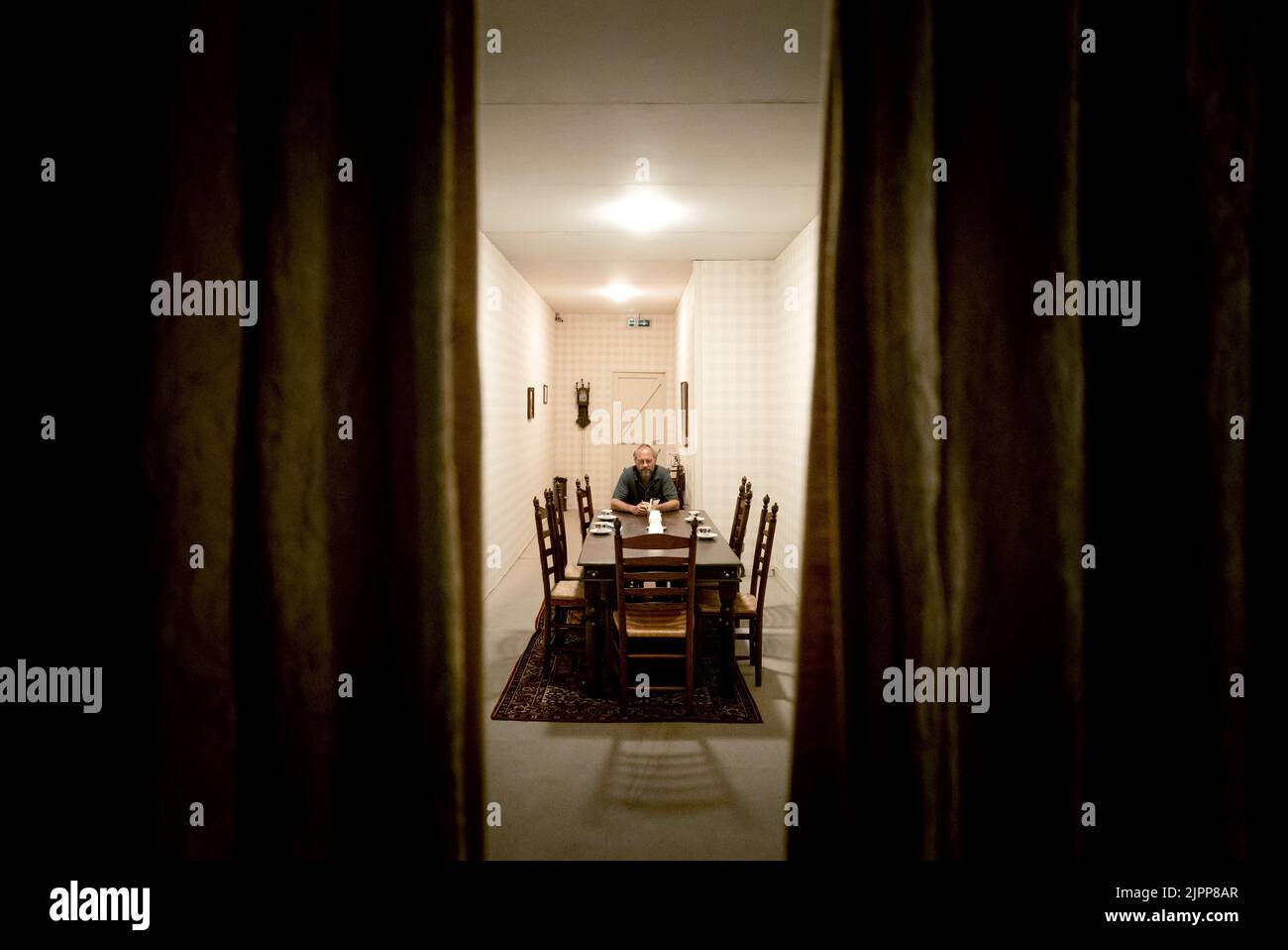 2022-08-19 18:59:02 AMSTERDAM - acteur Folmer Overdiep dans le cadre ...