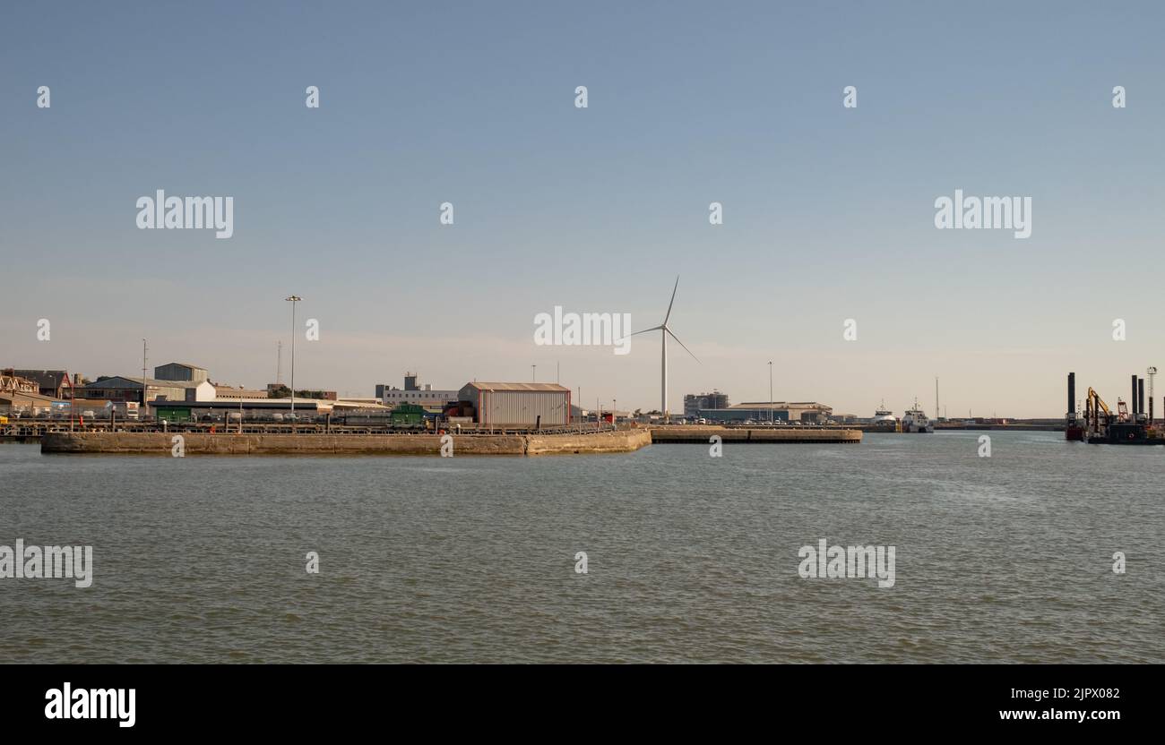 Lowestoft, Suffolk, Royaume-Uni – 14 août 2022. Quai et port de ...