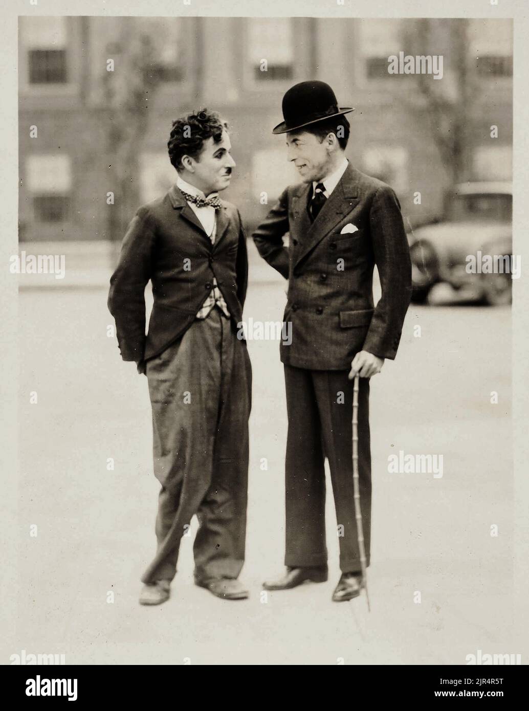 Charlie chaplin des années 1930 comme le clochard Banque de ...