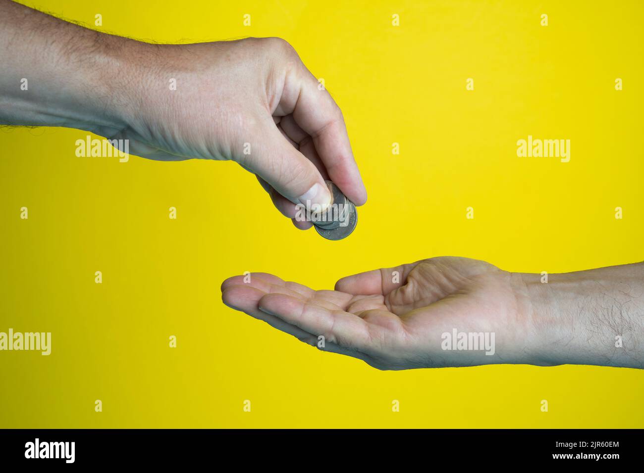 Donation à une personne Banque de photographies et d’images à haute ...