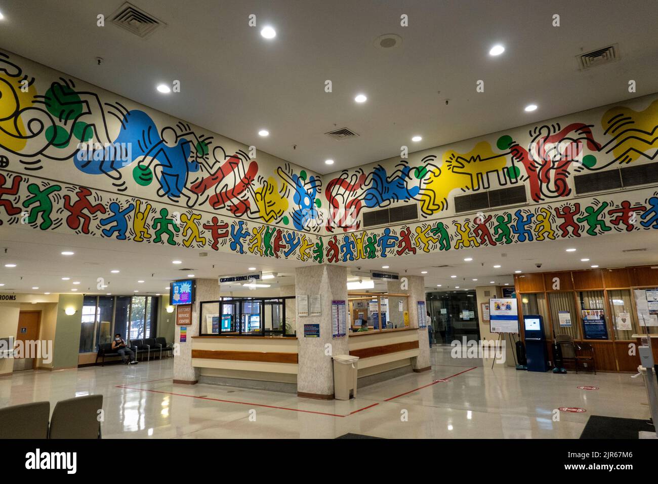 La fresque Keith Haring se trouve dans le hall de l'hôpital Woodhull, à ...