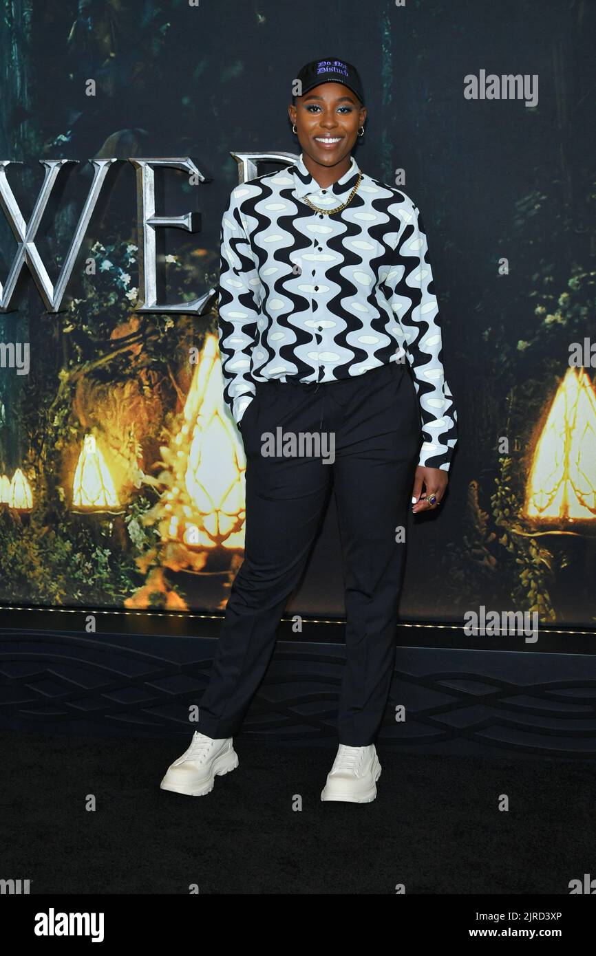 Jerrie Johnson assiste à la projection de « The Lord of the Rings: The ...