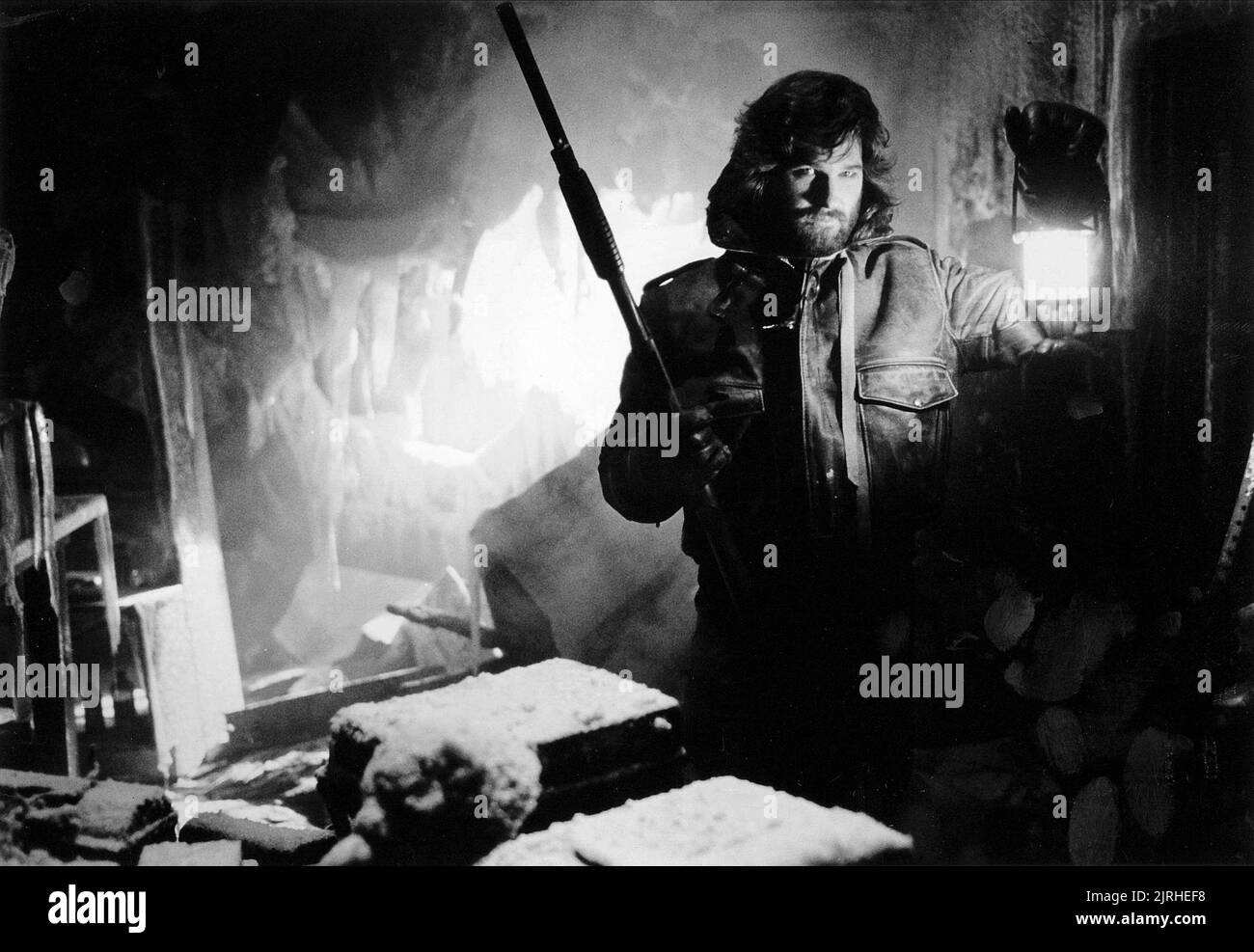 The Thing 1982 Kurt Russell Banque Dimages Noir Et Blanc Alamy