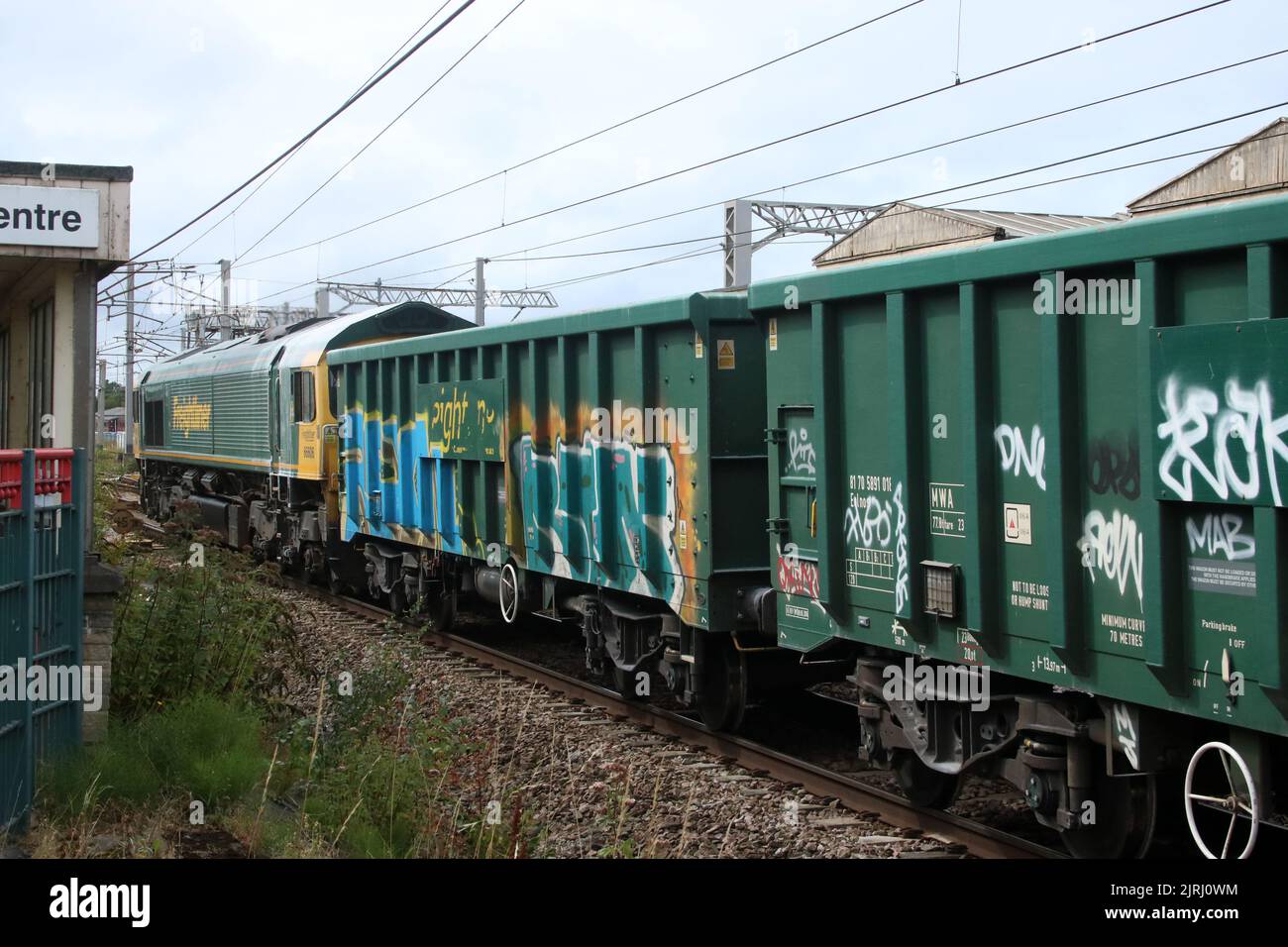 Graffitis sur les wagons Banque de photographies et d’images à haute ...