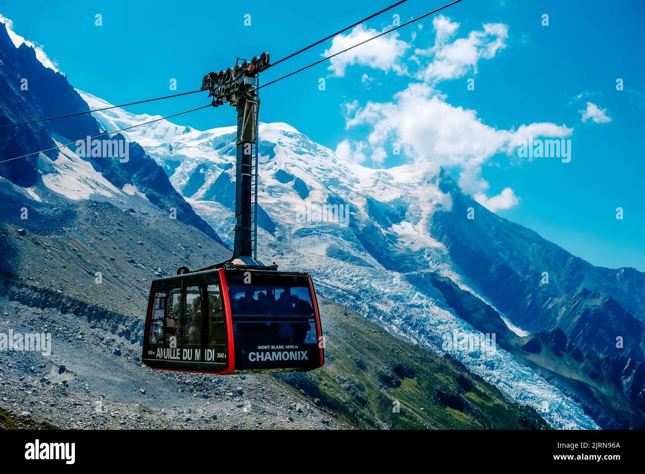 Chamonix, France - 22 août 2022 : téléphérique à Chamonix pour emmener ...