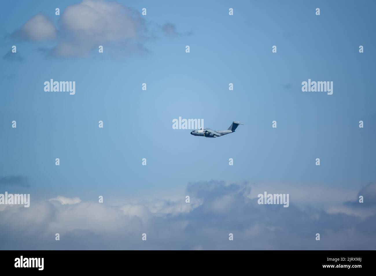 ZM414 RAF Royal Air Force Airbus A400M l'avion militaire Atlas tourne ...
