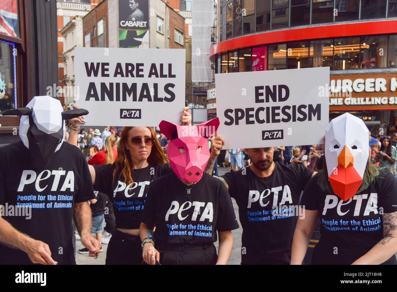 Peta activists Banque de photographies et d’images à haute résolution ...