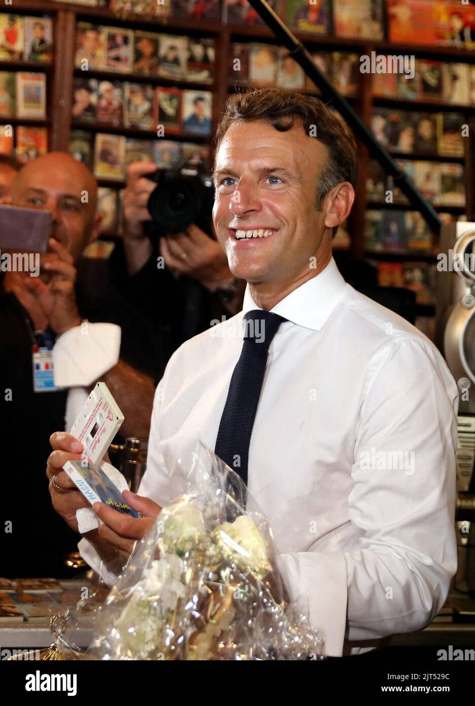 Le président de la République française, Emmanuel Macron rend visite à ...