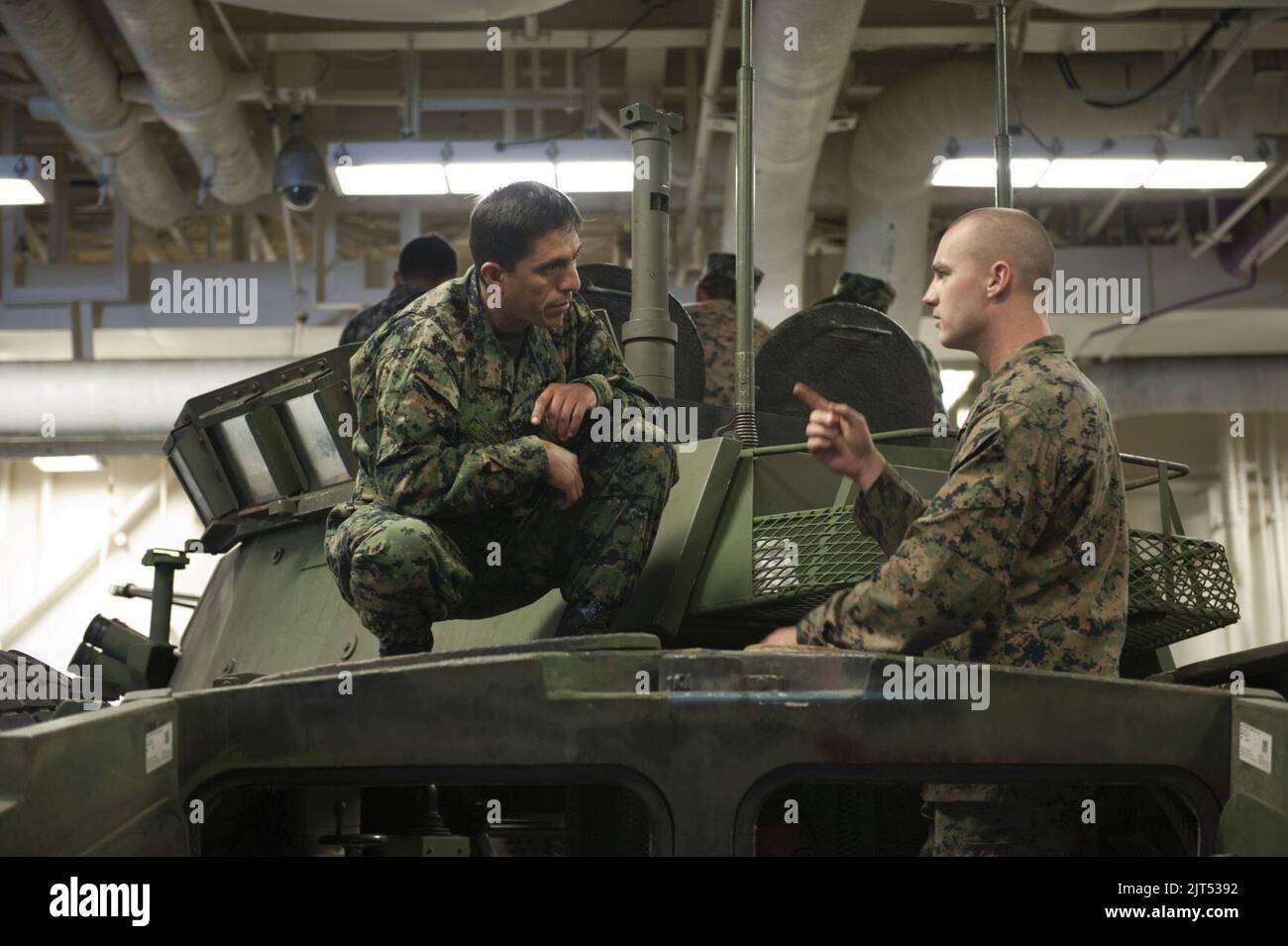 Le Cpl. De lance du corps des Marines des États-Unis, affecté à la ...