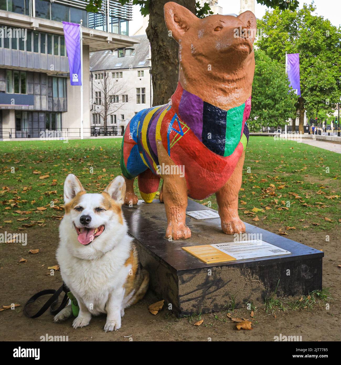 Statue de corgi Banque de photographies et d’images à haute résolution ...