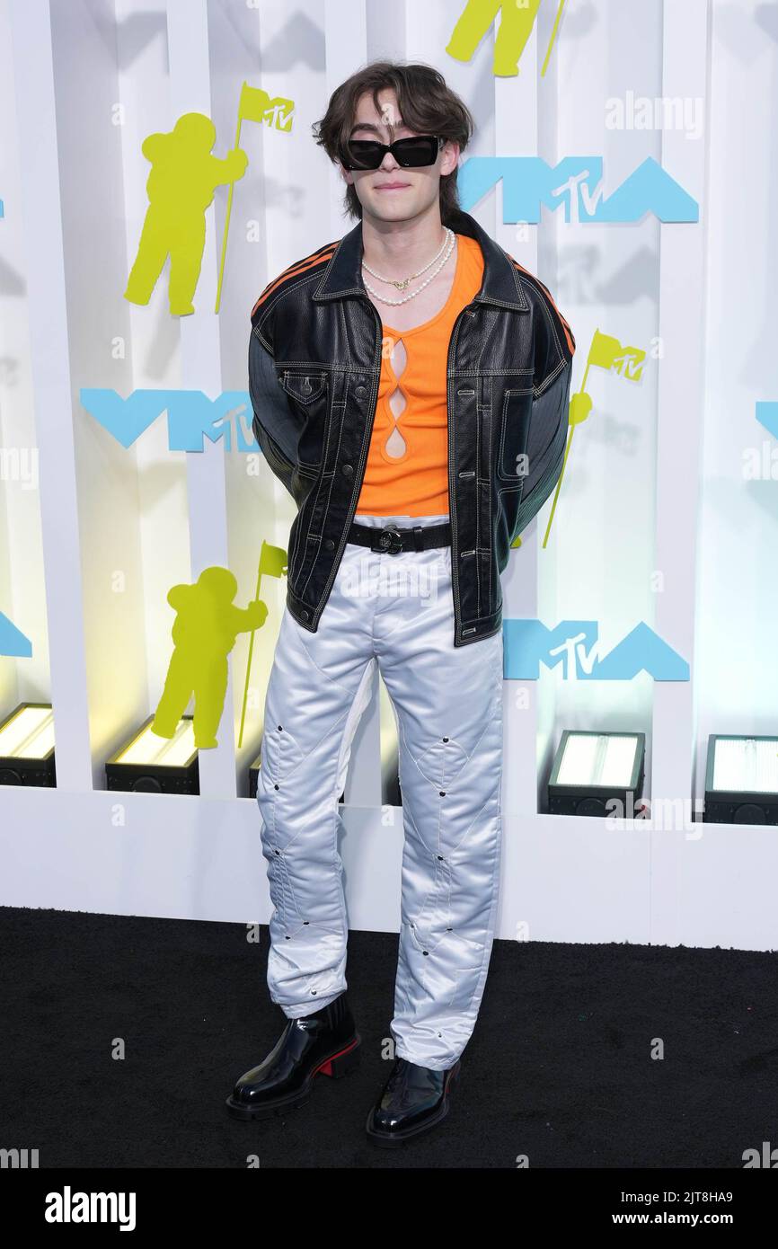 Les VMA 2022 de MTV -arrivées EN PHOTO: Johnny Orlando -LIEU: Newark ...