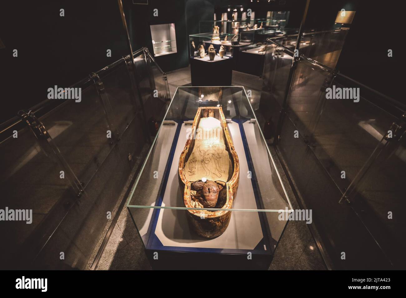 Louxor, Égypte - 13 novembre 2020 : expositions égyptiennes anciennes du musée archéologique de ...