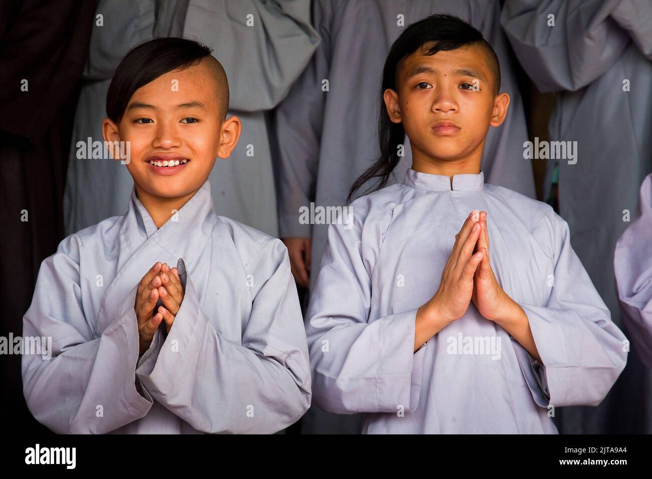 Coupe de cheveux de moine Banque de photographies et d’images à haute ...