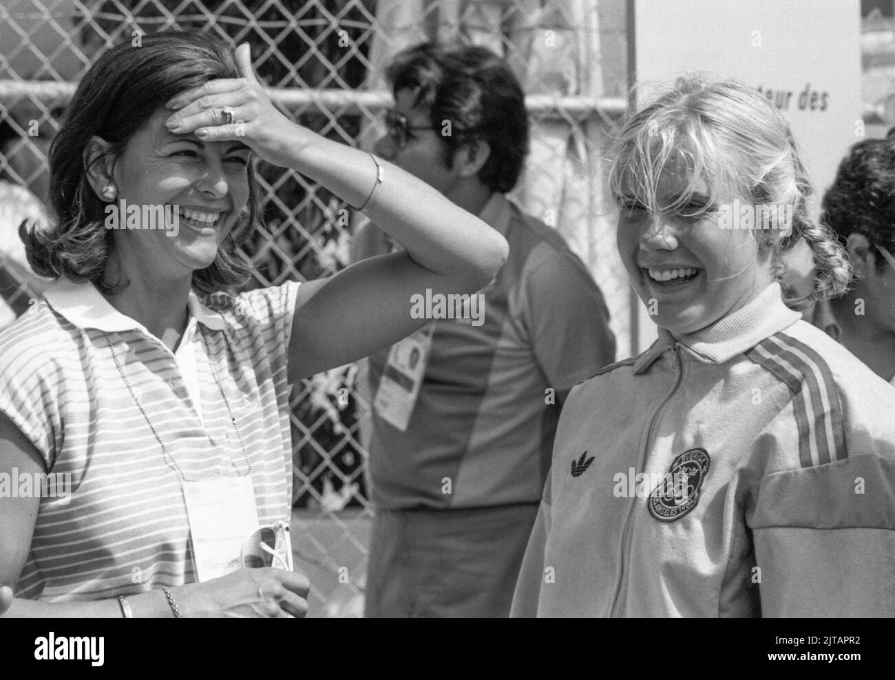 JEUX OLYMPIQUES D'ÉTÉ À LOS ANGELES 1984Swedish Queen Silvia au stade ...