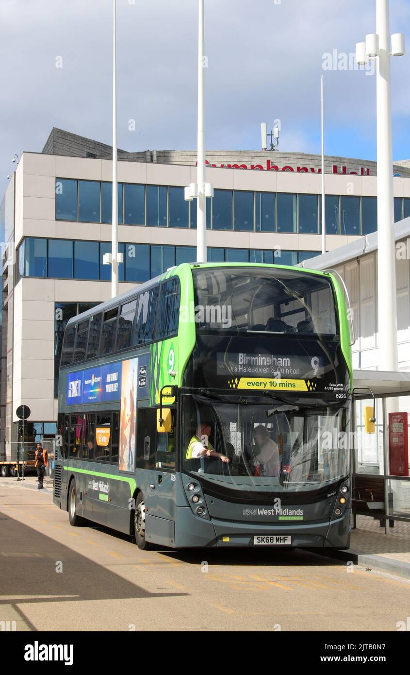 Alexander-Dennis Enviro 400MMC National Express West Midlands bus à ...