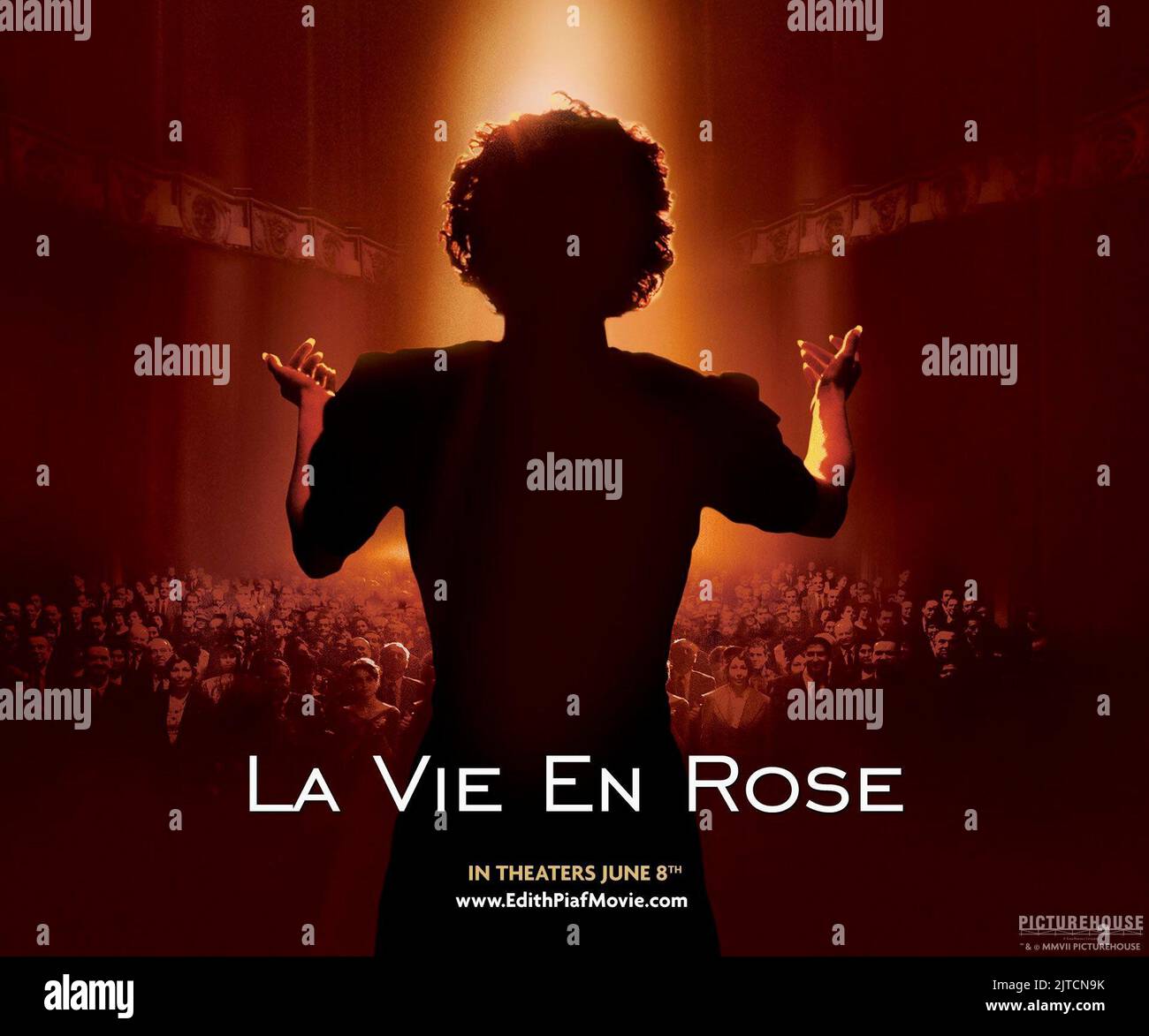 Affiche du film la mome 2007 Banque de photographies et d’images à ...