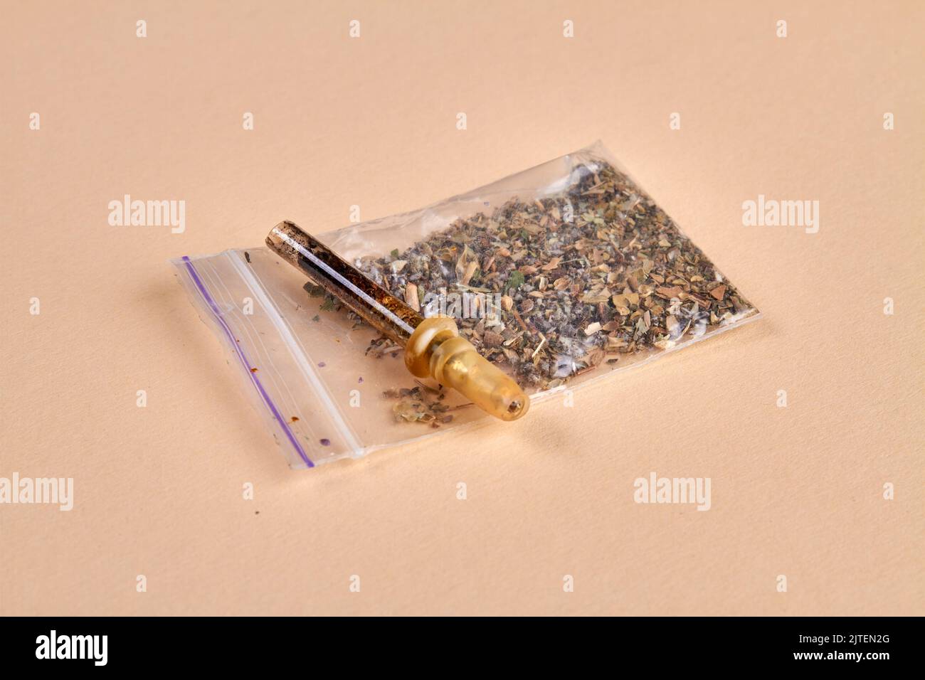 Marijuana cigarette pack Banque de photographies et d’images à haute ...