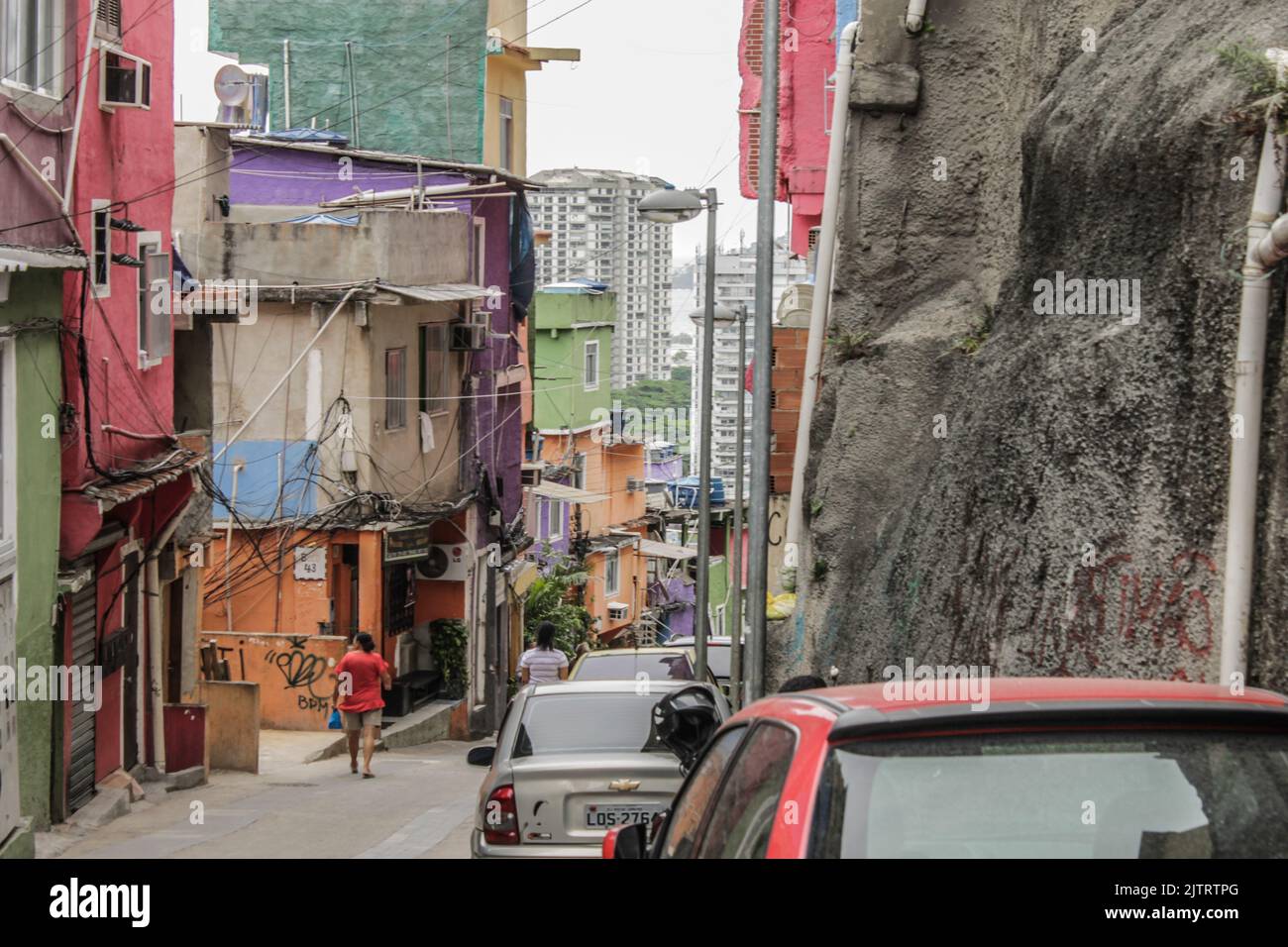 Vue de l'intérieur de la favela rocinha à Rio de Janeiro, Brésil - 29 ...