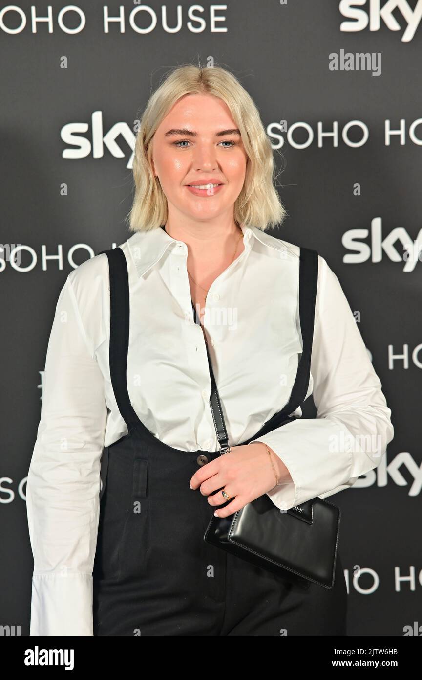 Rebecca lucy taylor Banque de photographies et d’images à haute ...