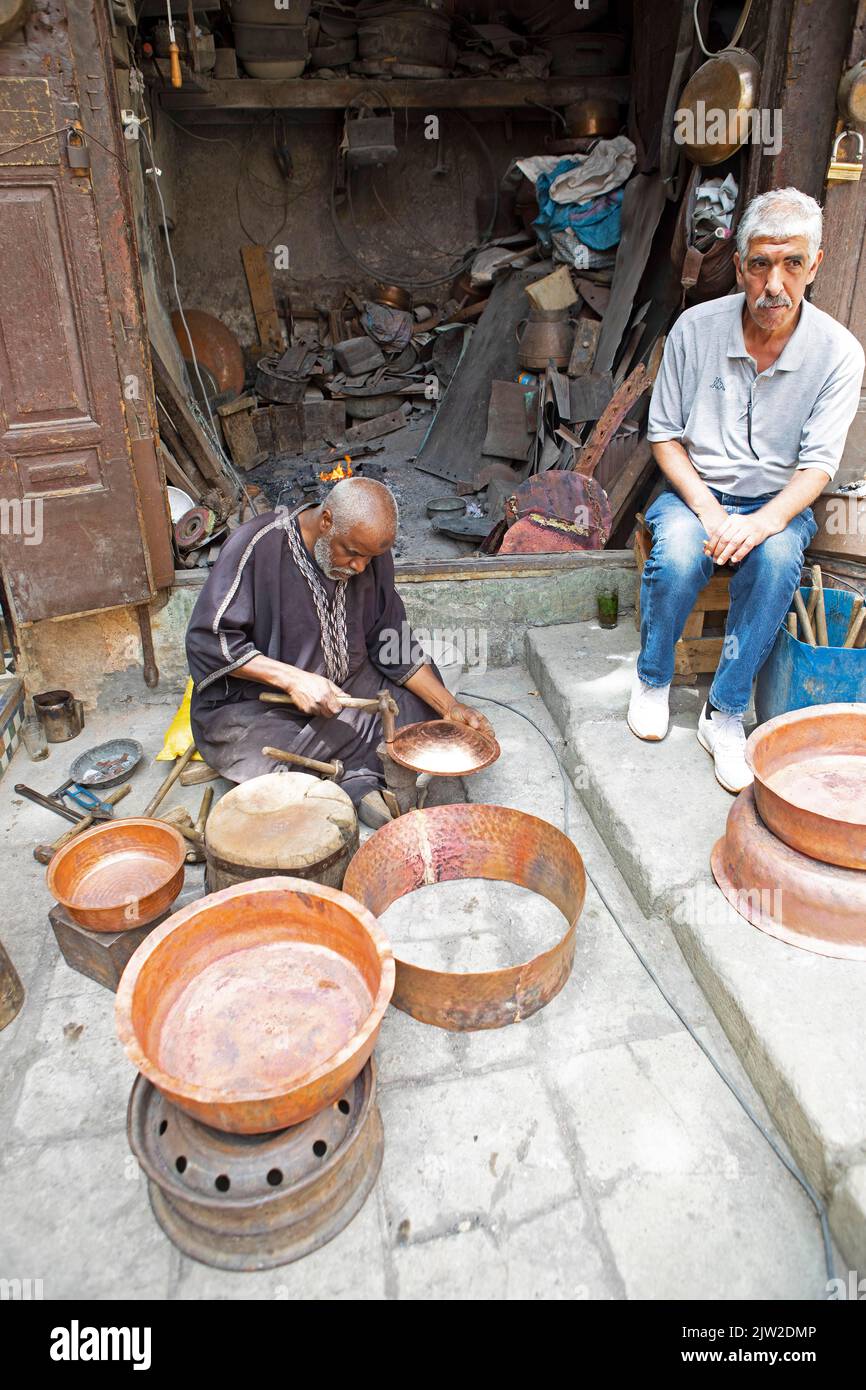 Coppersmith morocco Banque de photographies et d’images à haute ...